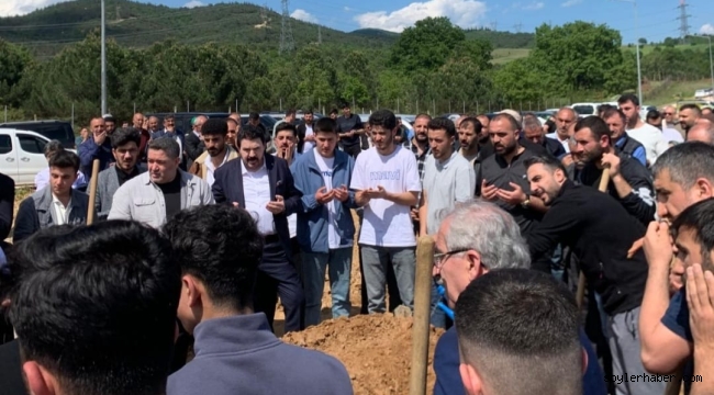 Ağrı önceki dönem Belediye Başkanı Savcı Sayan'ın Acı Günü - Ağrı - www ...